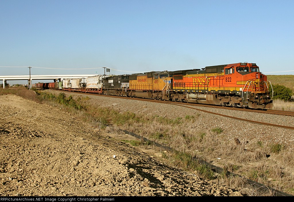 BNSF 822